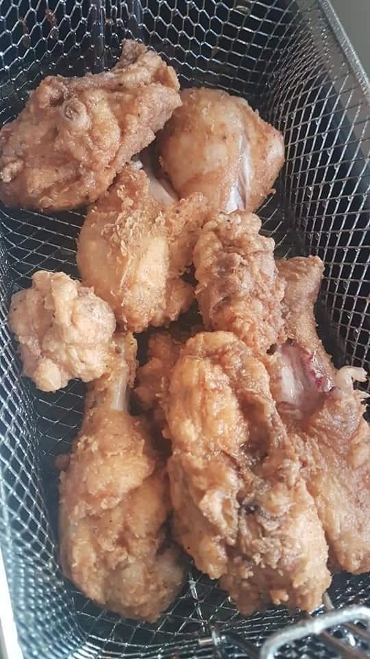 1 Piece Fried Chicken (Available Sundays)