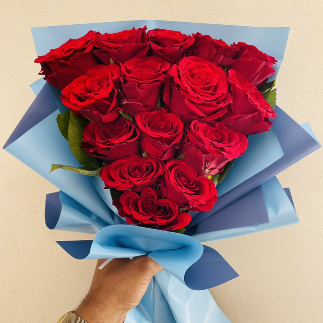 Bouquet 15 roses sans chocolat | Groupe Vadeï