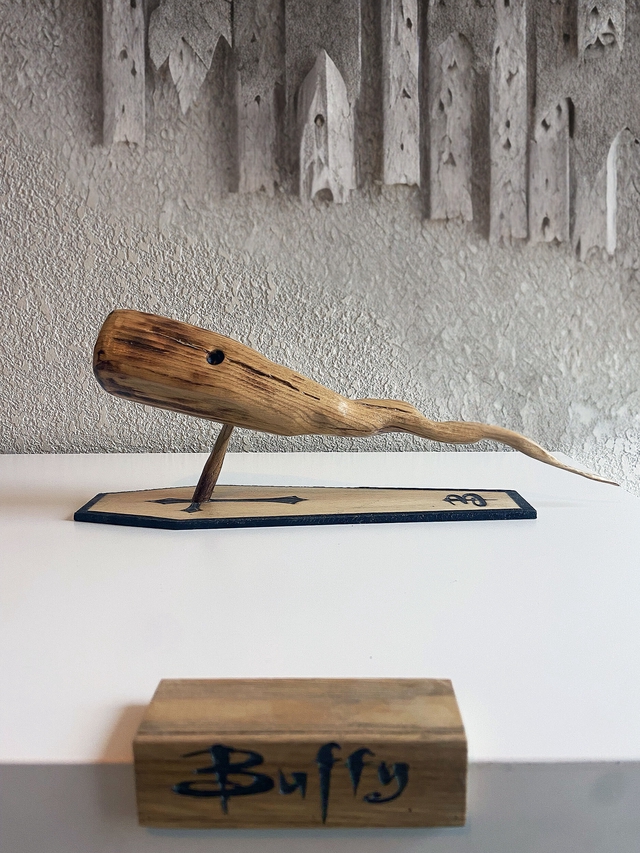 Réplique Artisanale du pieu "Mr. Pointu" de Buffy contre les Vampires ...