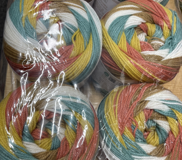Northern lights 6 | Actually yarn