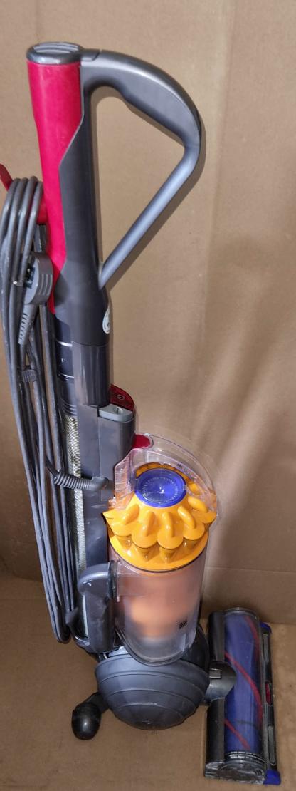 Dyson UP22 multi floor upright vacuum