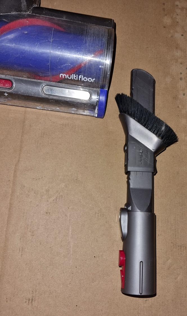 Dyson UP22 multi floor upright vacuum