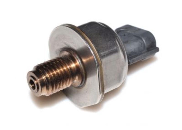 (New) Ford Transit 2006-2012 2.2/2.4 Euro 4 Denso Fuel Rail Pressure Sensor