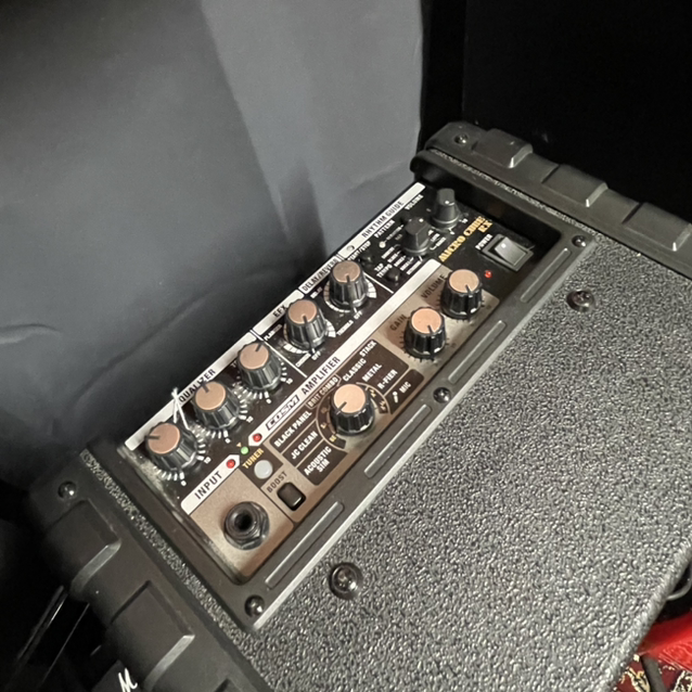 Roland Micro Cube RX - Pre Owned | Music & Bean Co