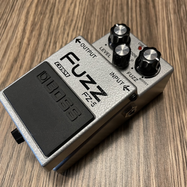 Boss FZ-5 Fuzz Pedal - Pre Owned | Music & Bean Co
