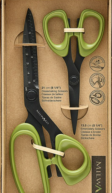 Milward Green: Gift Set: Dressmaking (21cm) and Embroidery (13.5cm ...