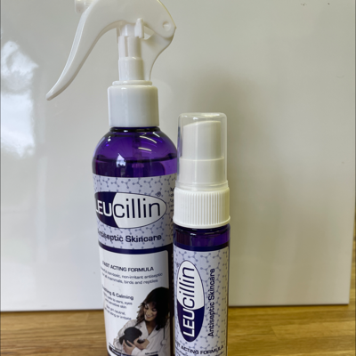 Leucillin Antiseptic Spray | Paws and Play incl. Dog First Aid