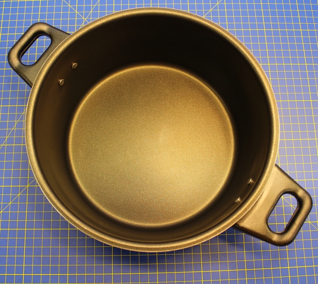 Genuine Remoska R21 Standard 2L high-quality, non-stick, cooking pot ...