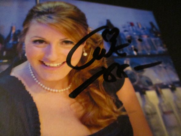 Cat Porter Authentic Autographed The Mint 6x4 Cast Card (2)