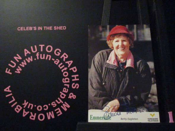 Paula Tilbrook (Betty Eagleton) Original Emmerdale Yorkshire Tv Logo ...