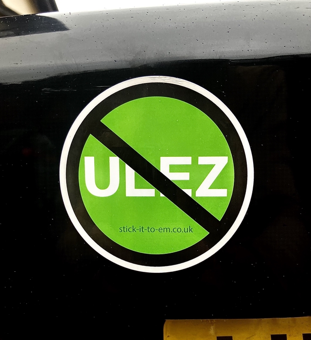 STICK-IT-TO-EM | No ULEZ Sticker
