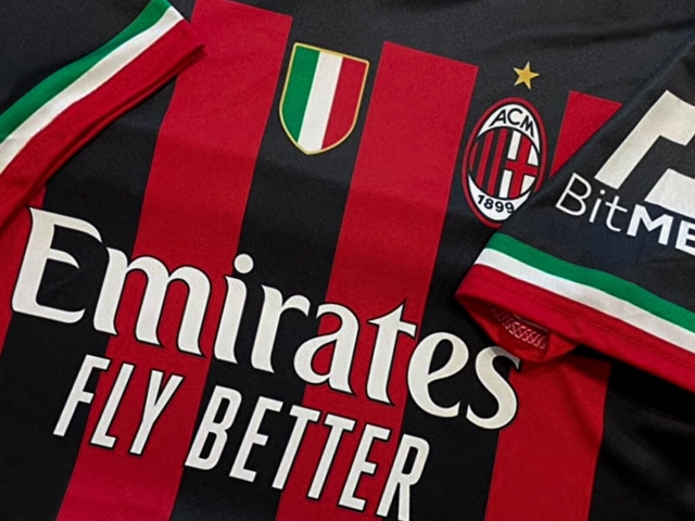 MILAN , MAGLIA MILAN, R.LEAO 17